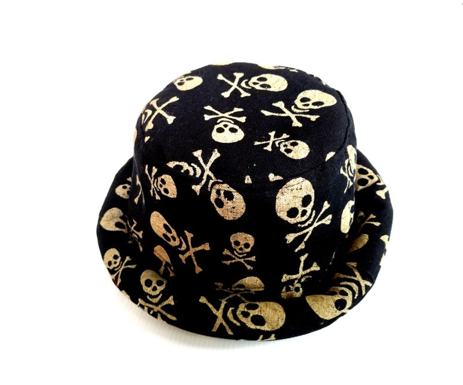 Skull and Crossbones Hat, Skull Hat, Bucket Hat, Boho Hat, Hippie Hat ...