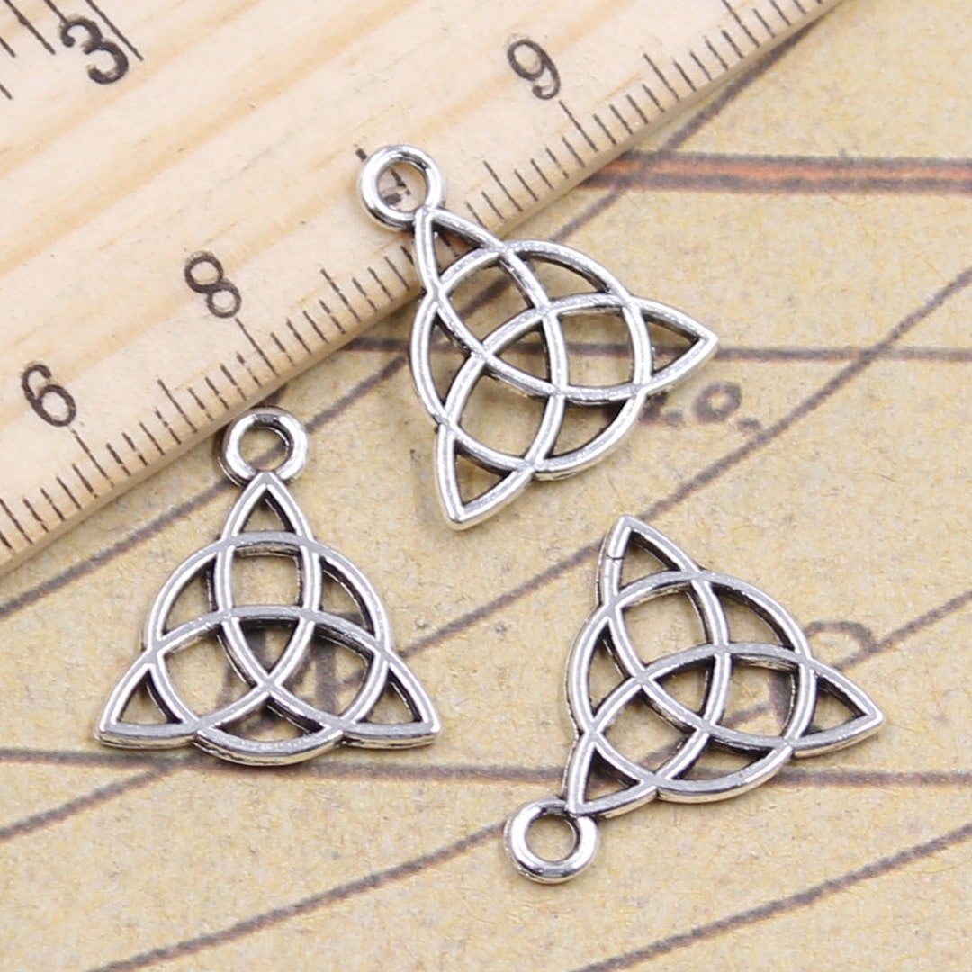 50pcs Amulet Charms Pendant 18x16mm Antique Silver Ornament Accessories ...