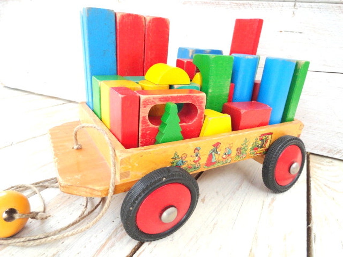 Heros Wooden Wagon & Blocks Pull-along Wagon Wooden Blocks Fairy Tale ...