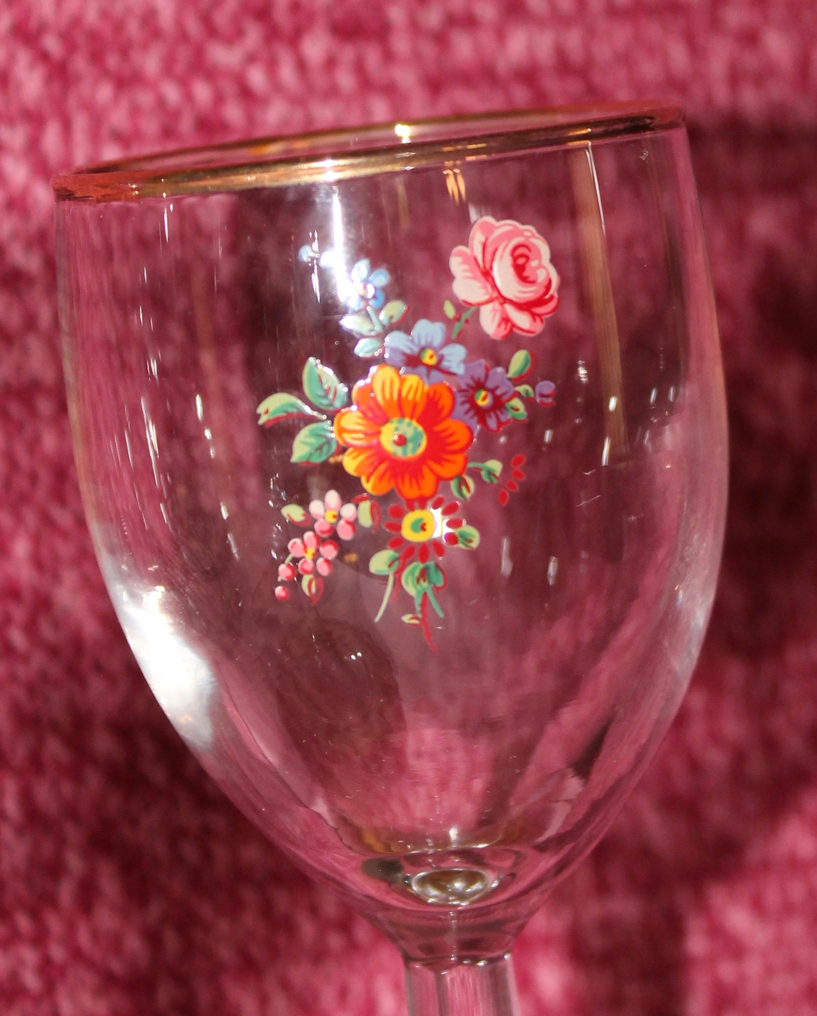 Cheers to new beginnings Hand Painted Sherry/Cordial glasses - Etsy.de