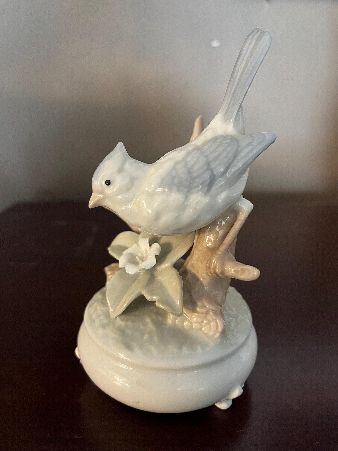 Vintage Westland White and Blue Bird Music Box - Etsy