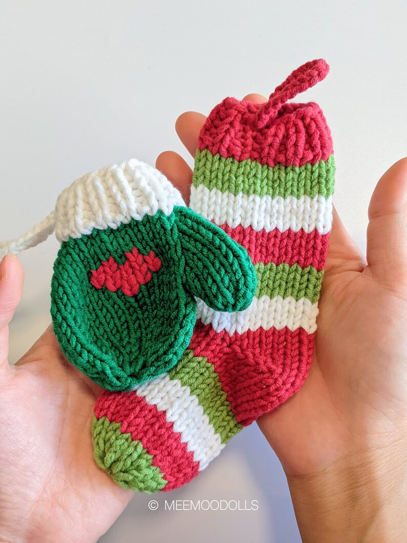 Santa Claus & Mrs. Claus. Christmas Knitting Pattern 1. - Etsy UK