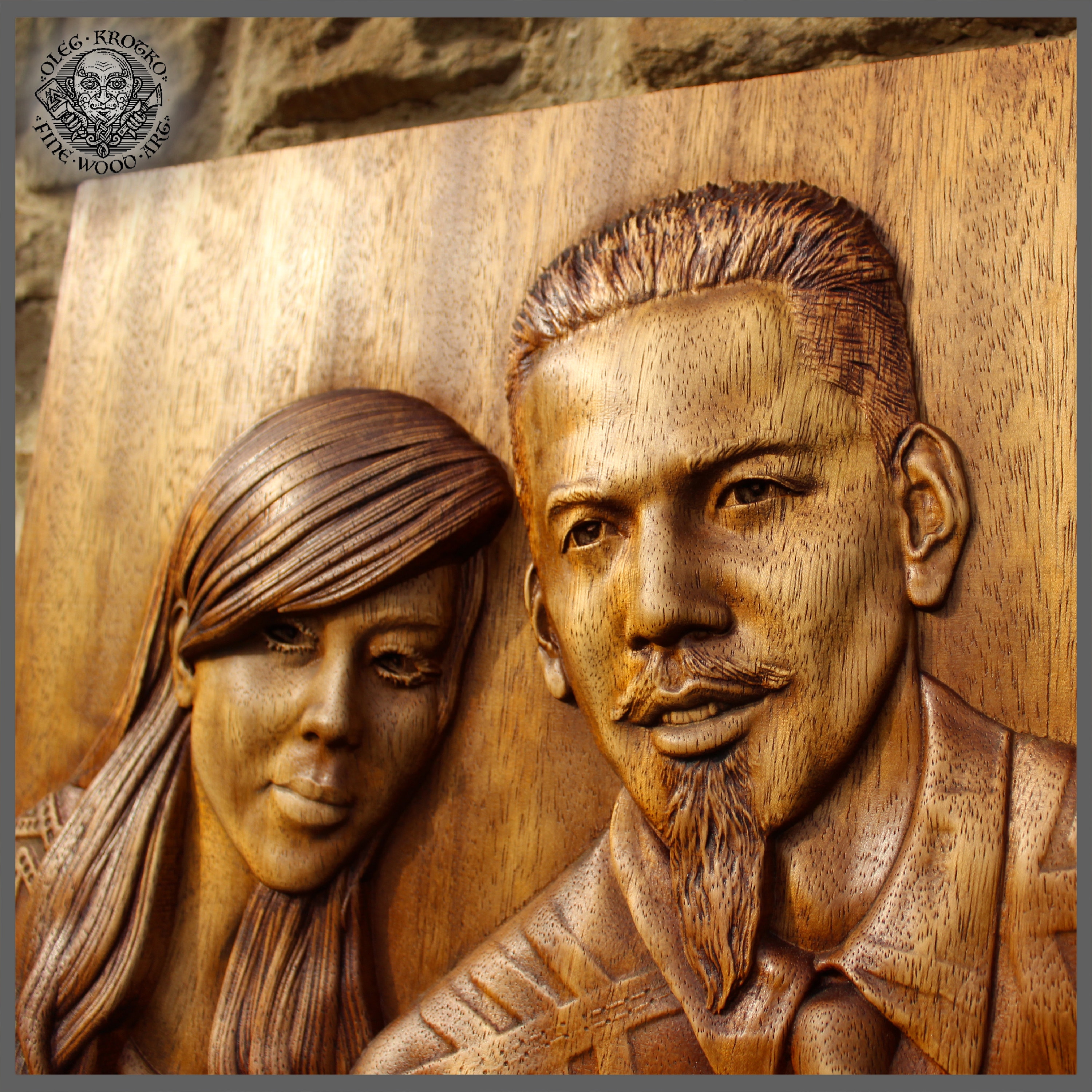 Wood Carved Portraits A Superb Pair Of New Guinea Carved Portrait