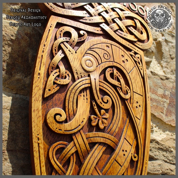 Viking Knotwork Carving