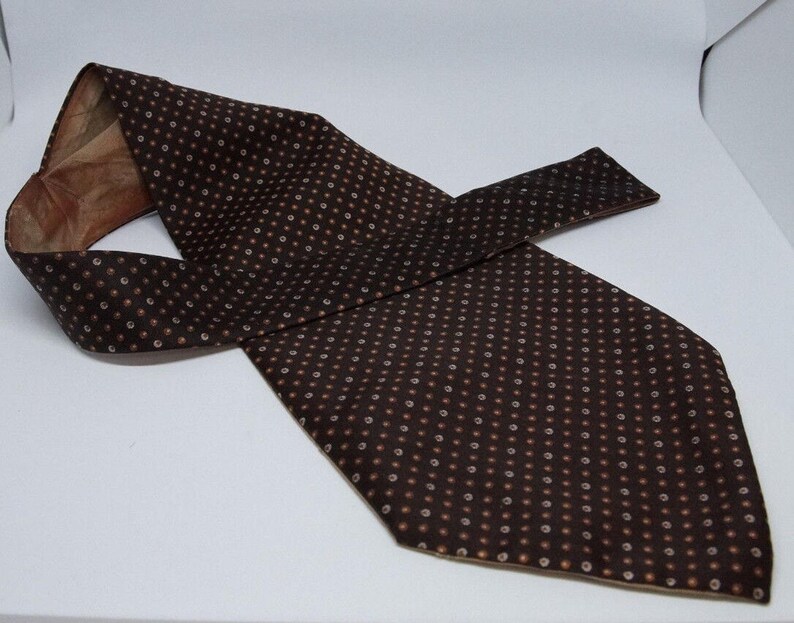 Vintage1970s-80s Mod Single-end Cravat Brown Rosettes Men's Neckwear ...