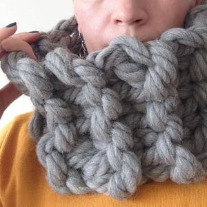Chunky Knit Scarf Chunky Infinity Scarf Super Chunky Scarf - Etsy