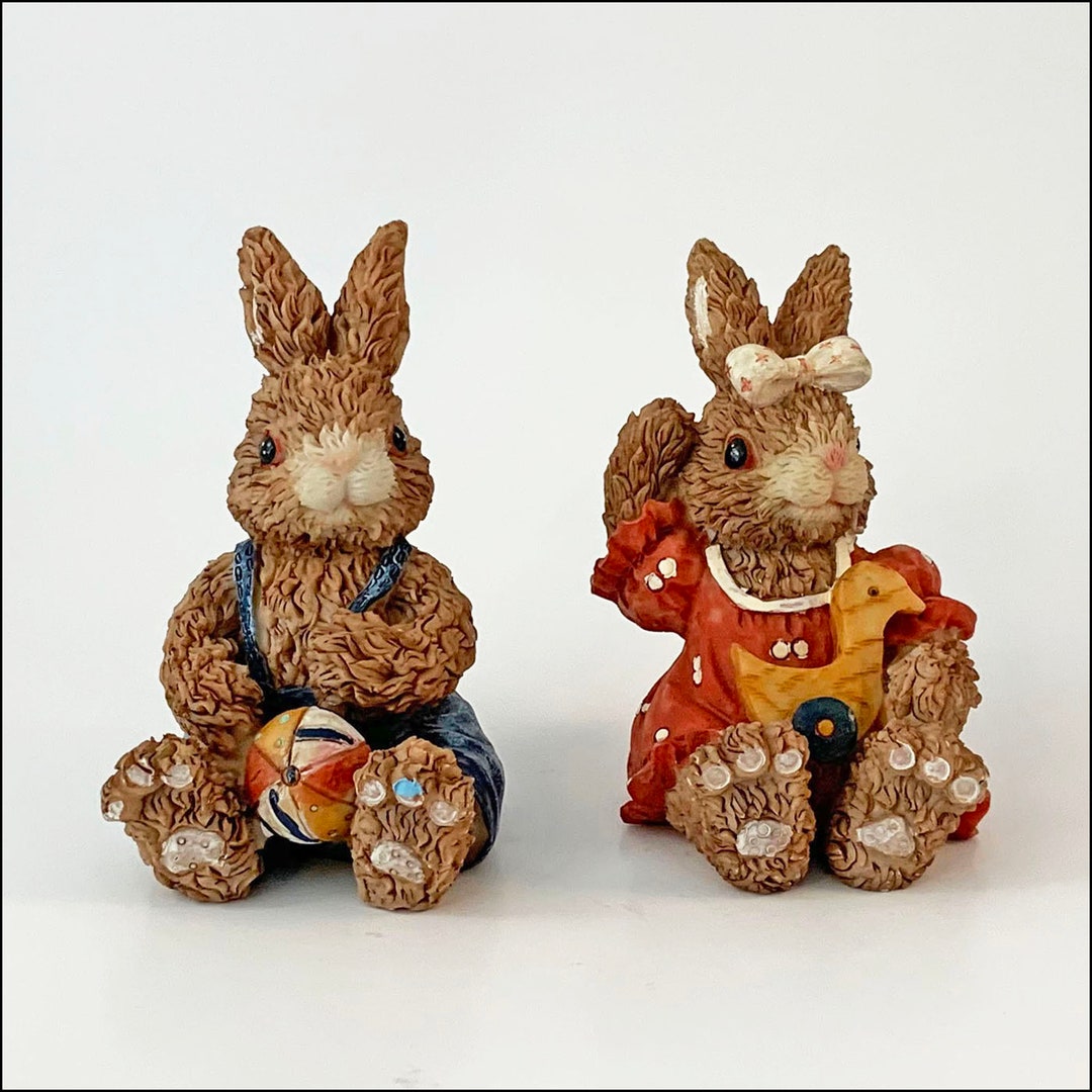 Bunny Rabbit Vintage Figurines 2 Pc - Etsy