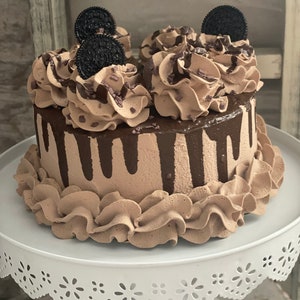 5 Faux Chocolate Oreo Ganache Cake Fake Desserts Fake Cake Chocolate ...