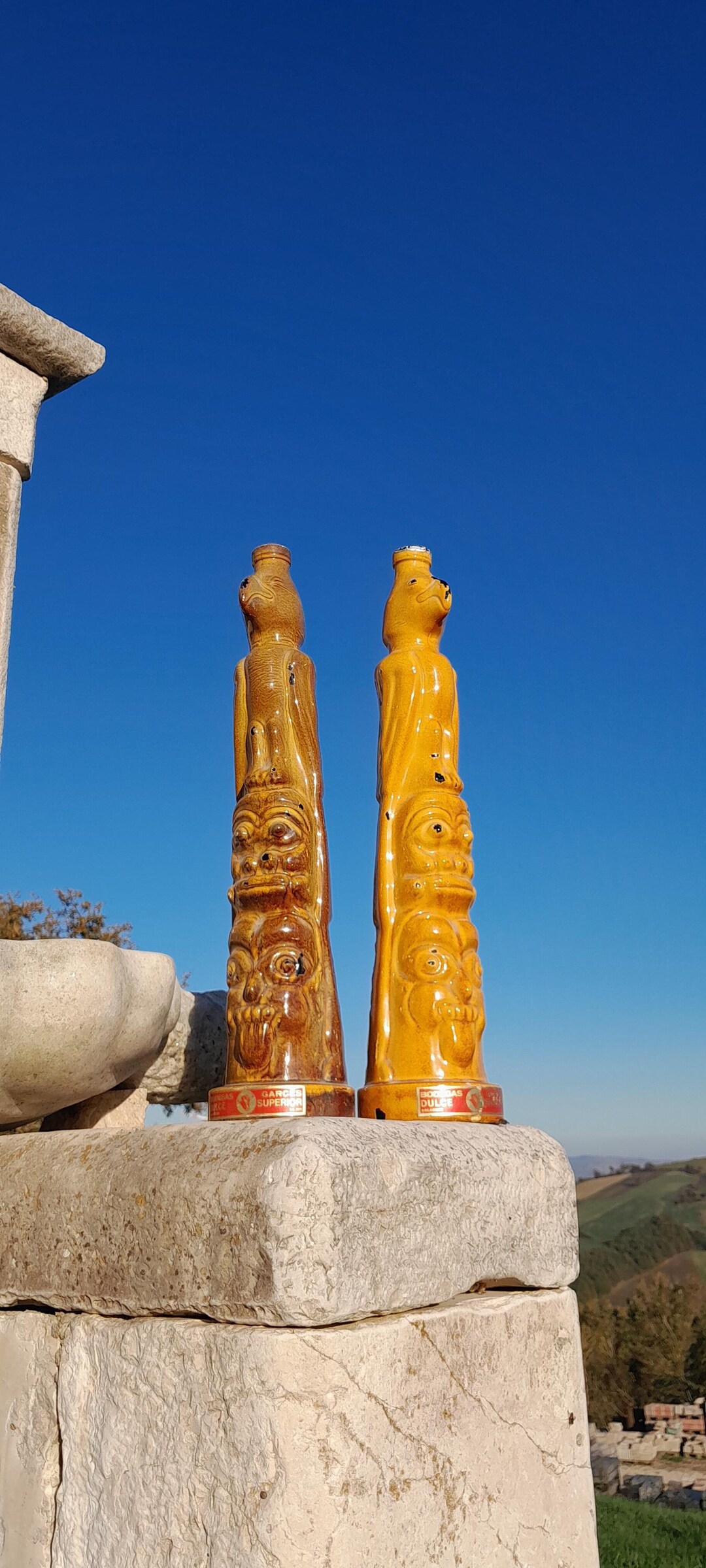 19" Totem Glass Bottles, Bodegas Gargės Balaguer, Spanish Wine Liquor ...