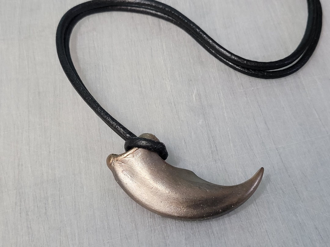 Bronze Polar Bear Claw Pendant - Etsy