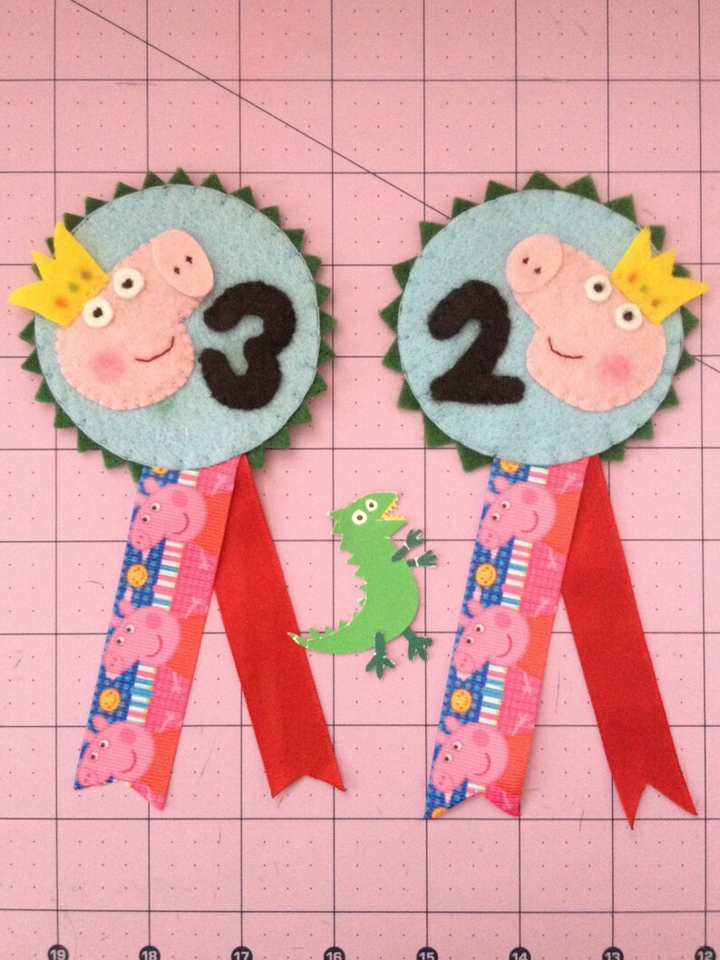 George Pig Felt Birthday Badge for 2nd Birthday Boy With Ribbons ...