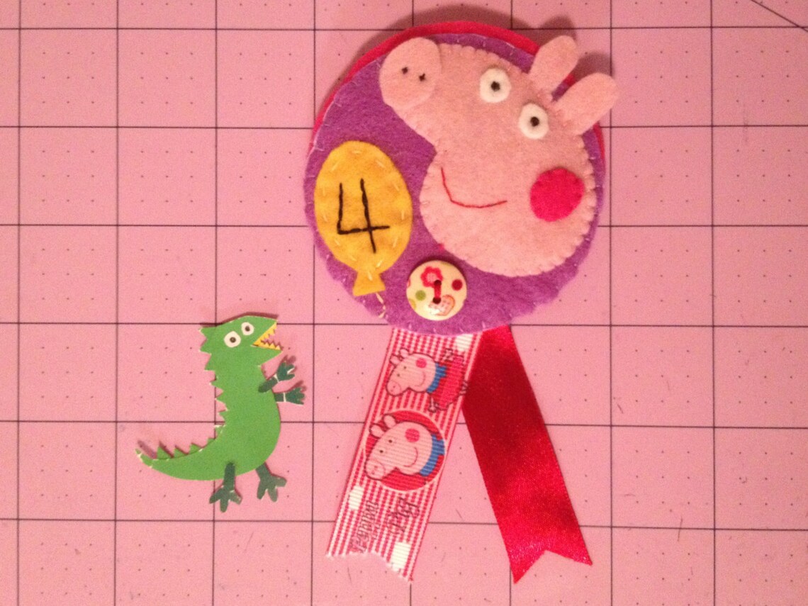 Peppa Pig Felt Birthday Badge Rosette for 4th / 5th Birthday Girl With Felt Brooch Pin & Broche ...