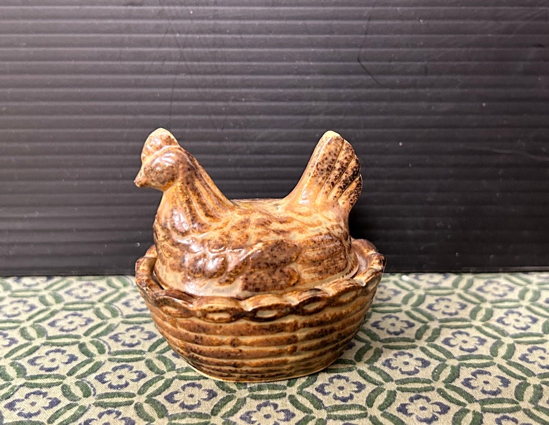 Mini Ceramic Hen on Nest 1950s - Etsy