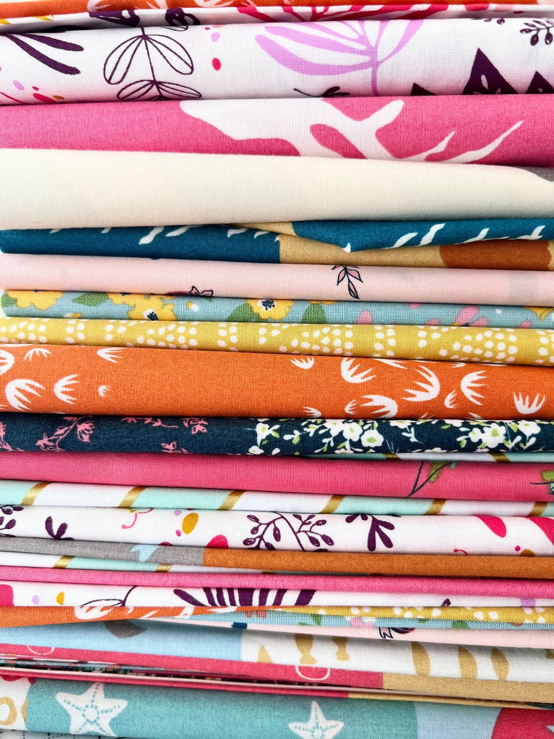 Designer Fabric Scrap Bundle, End of Bolt Scrap Pack, Fabric Remnants ...