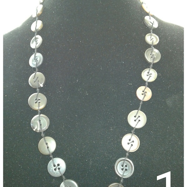 Button Necklace - Etsy