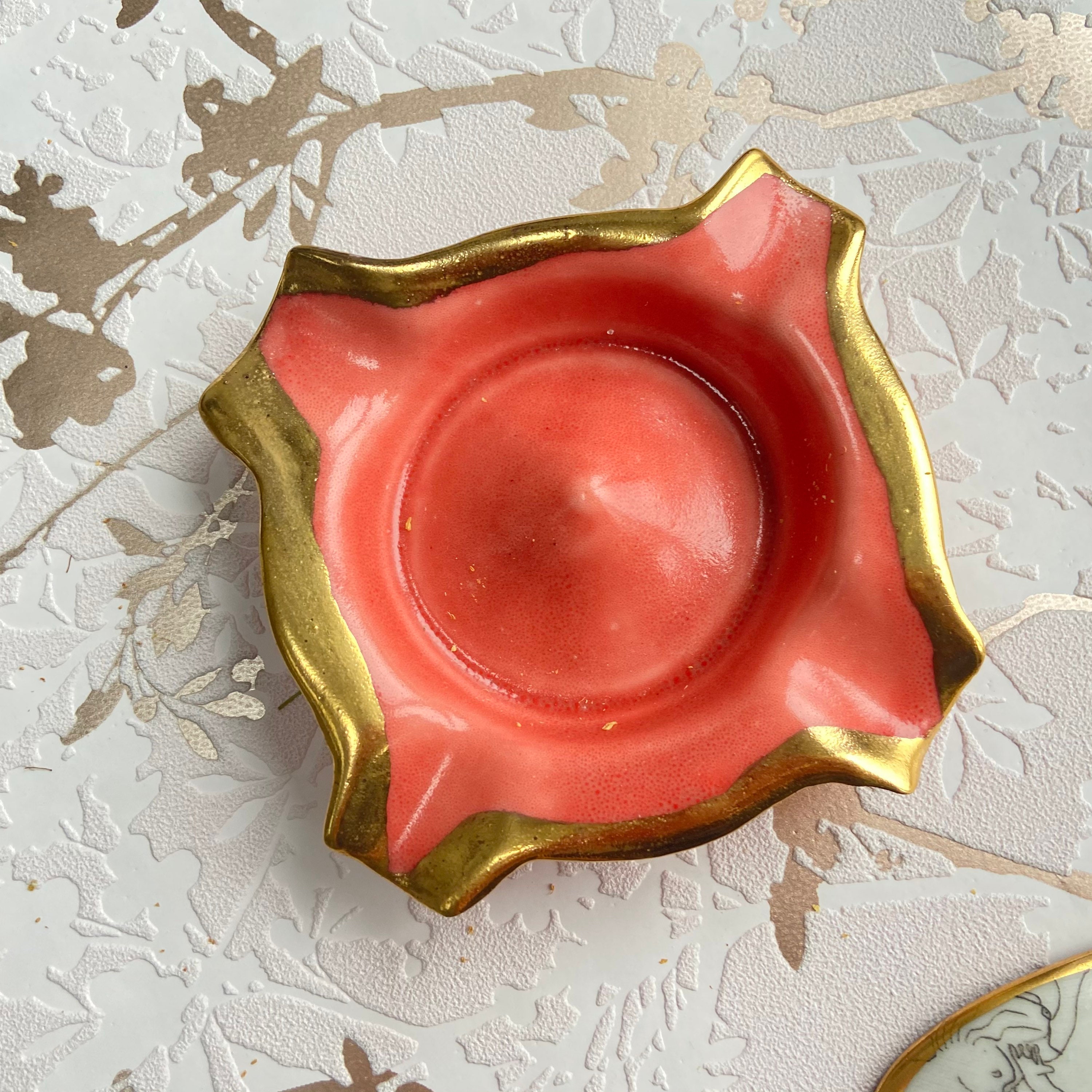 Coral red ashtray art deco ash dish for smokers | Etsy