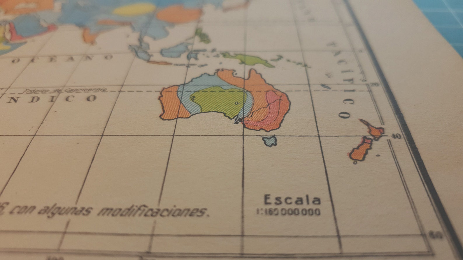 1950 Vintage World Map - Etsy