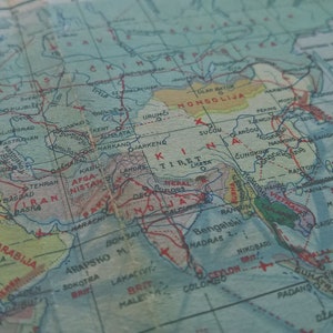 1951 Vintage World Map - Etsy