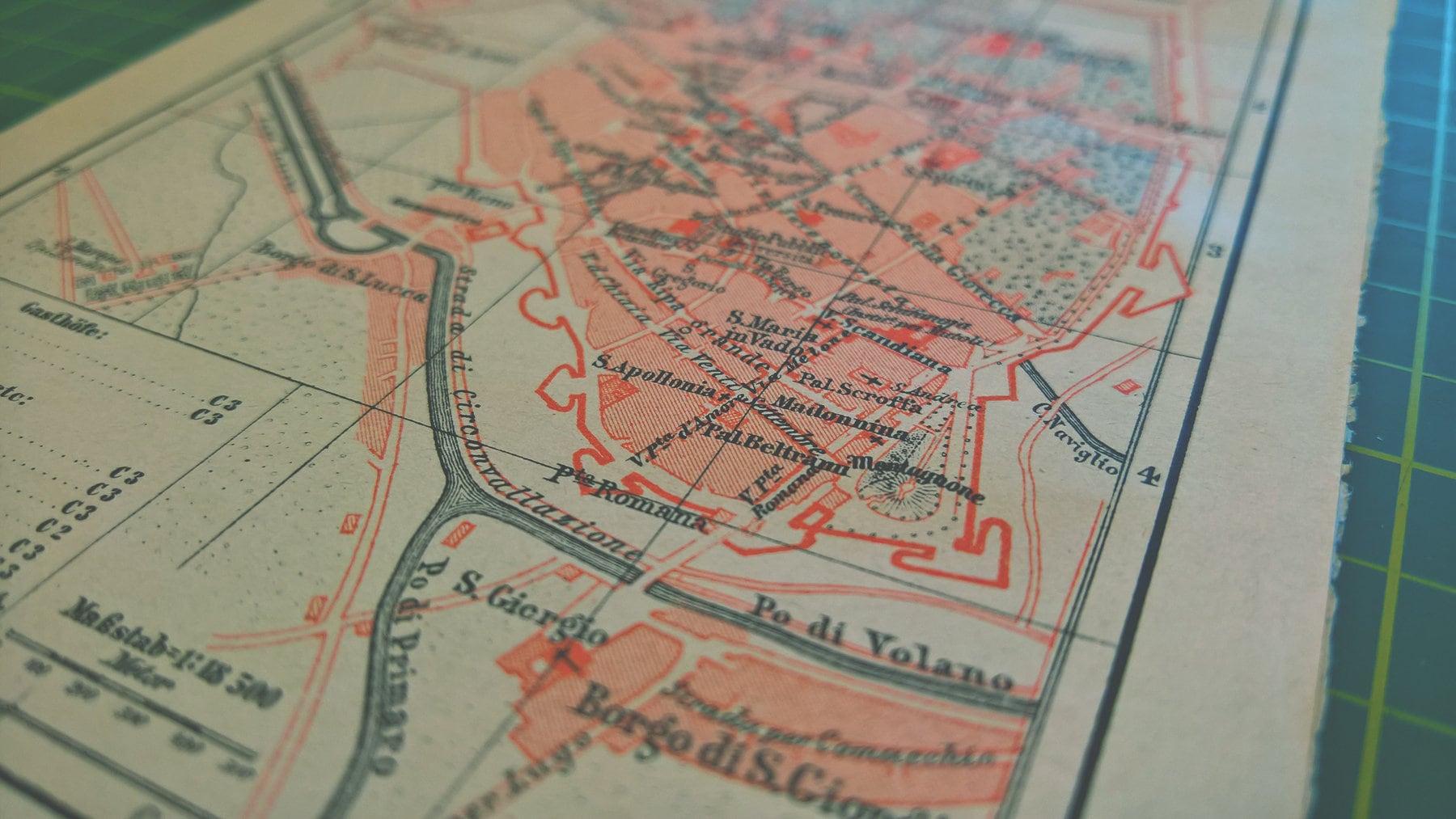 Galleria 9 Colonne Ferrara Italy Map