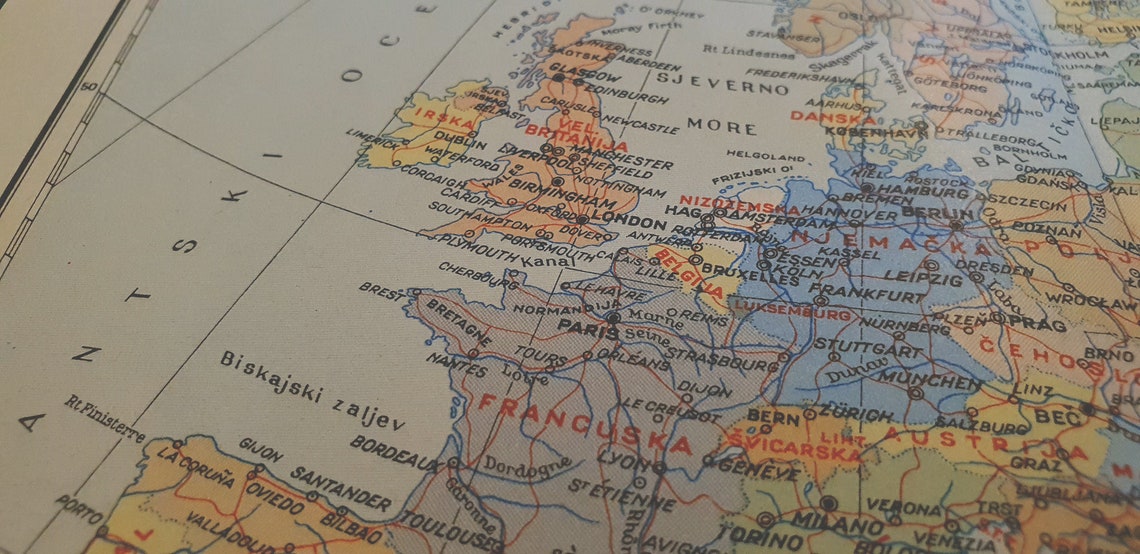 1956 Vintage Map of Europe - Etsy