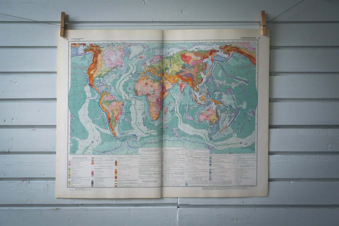 1964 Vintage Geomorphology World Map - Etsy