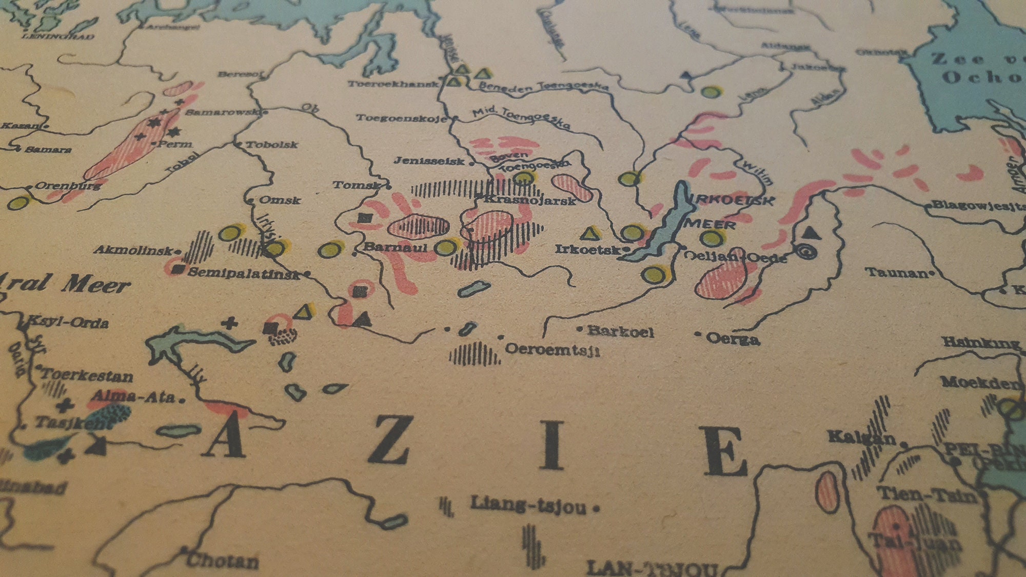 1941 Vintage Asia & Australia Minerals Map | Etsy