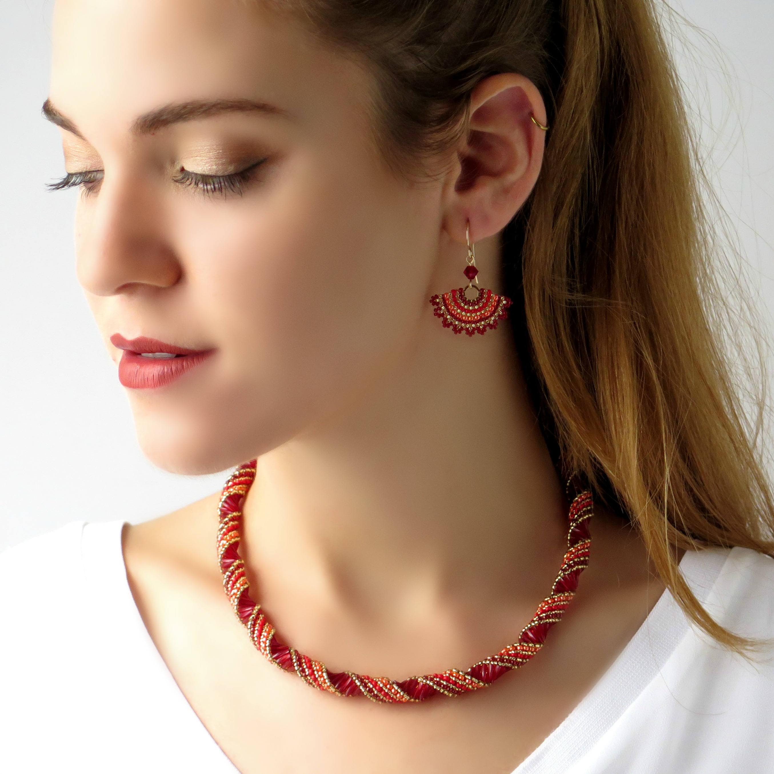 Red Spiral Beaded Necklace for Women Red Necklace and Earring - Etsy Israel