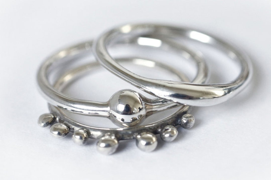 Delicate Silver Ring, Tiny Pebble Silver Ring, Silver Bobble Ring ...
