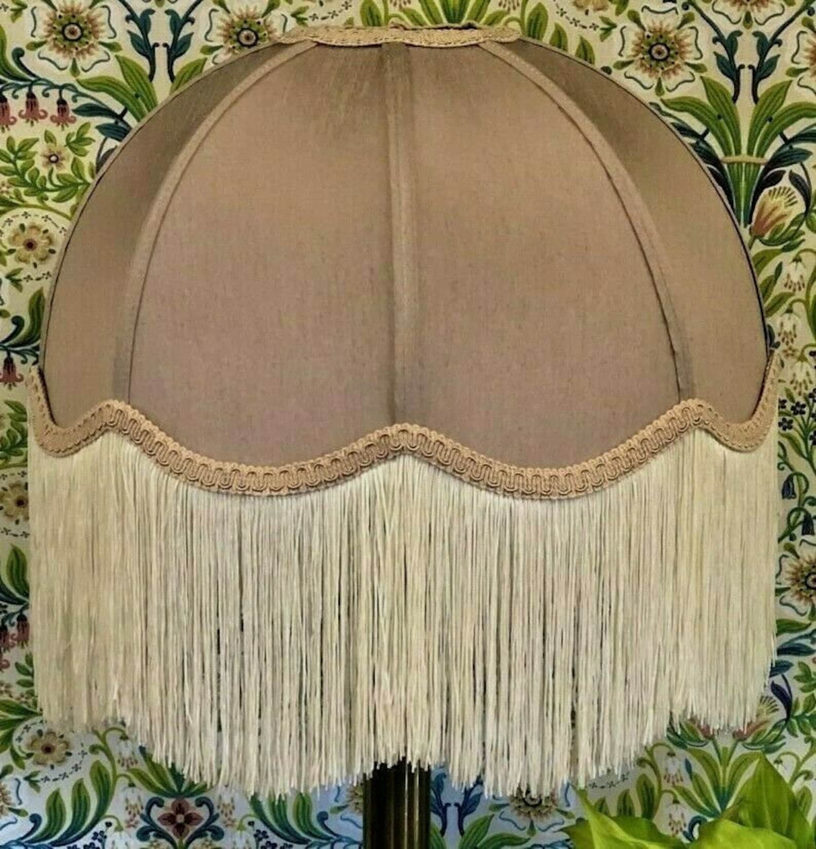 Ariana Grande dazzles in Schiaparelli couture on the Oscars red carpet ...