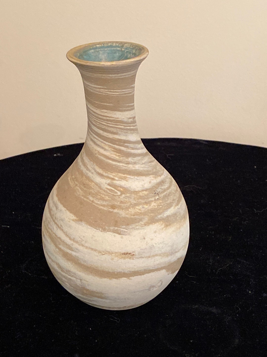 Swirl Pottery Vase by W J Gordy - Etsy