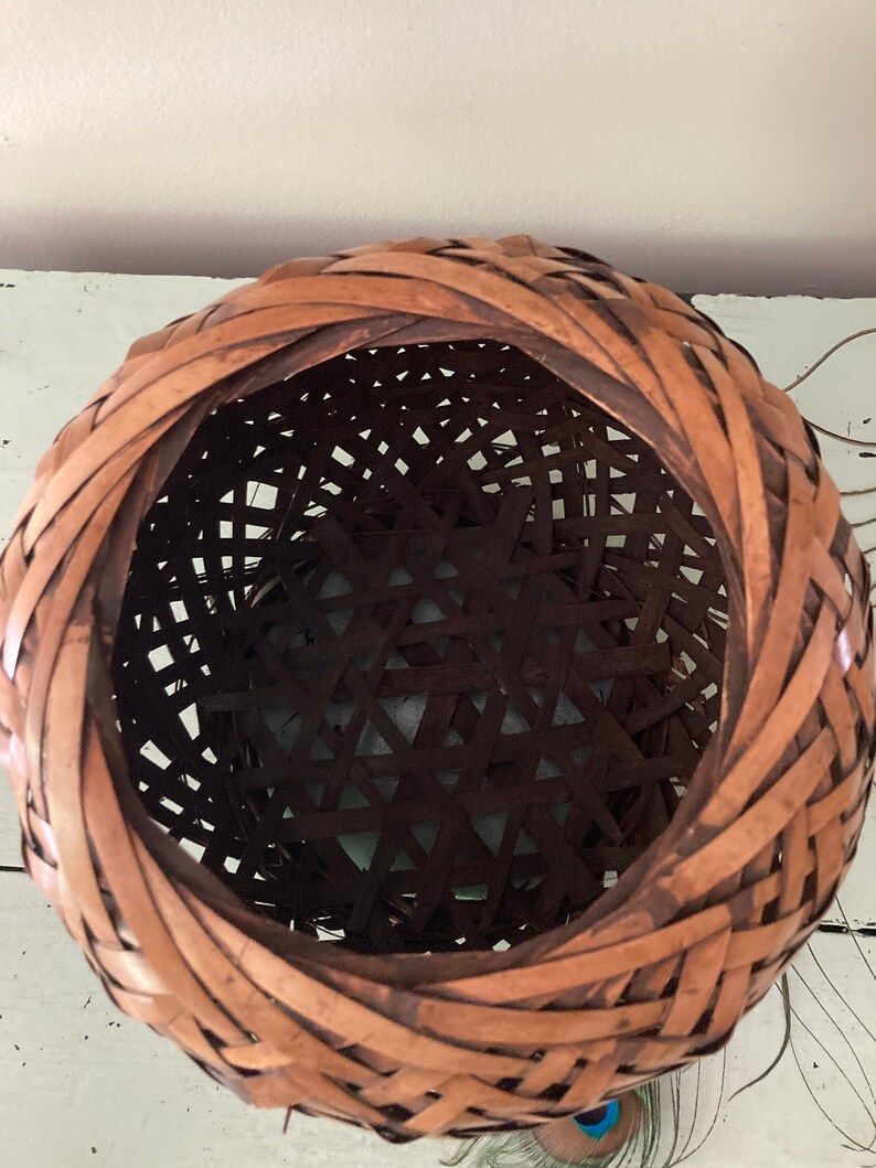 Vintage Rattan Ginger Jar Basket. - Etsy