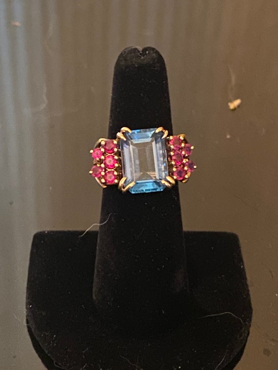 Vintage ruby and blue - Gem