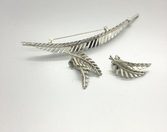 Modern brooch | Etsy