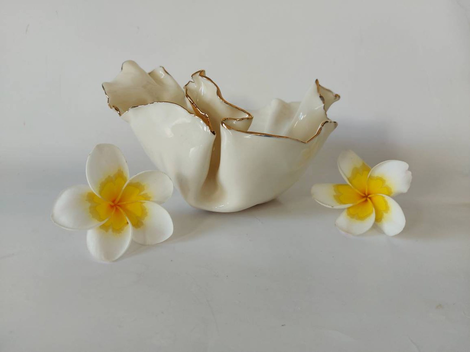 Ceramic Flower Design Bowl White and Gold 24K Organic - Etsy