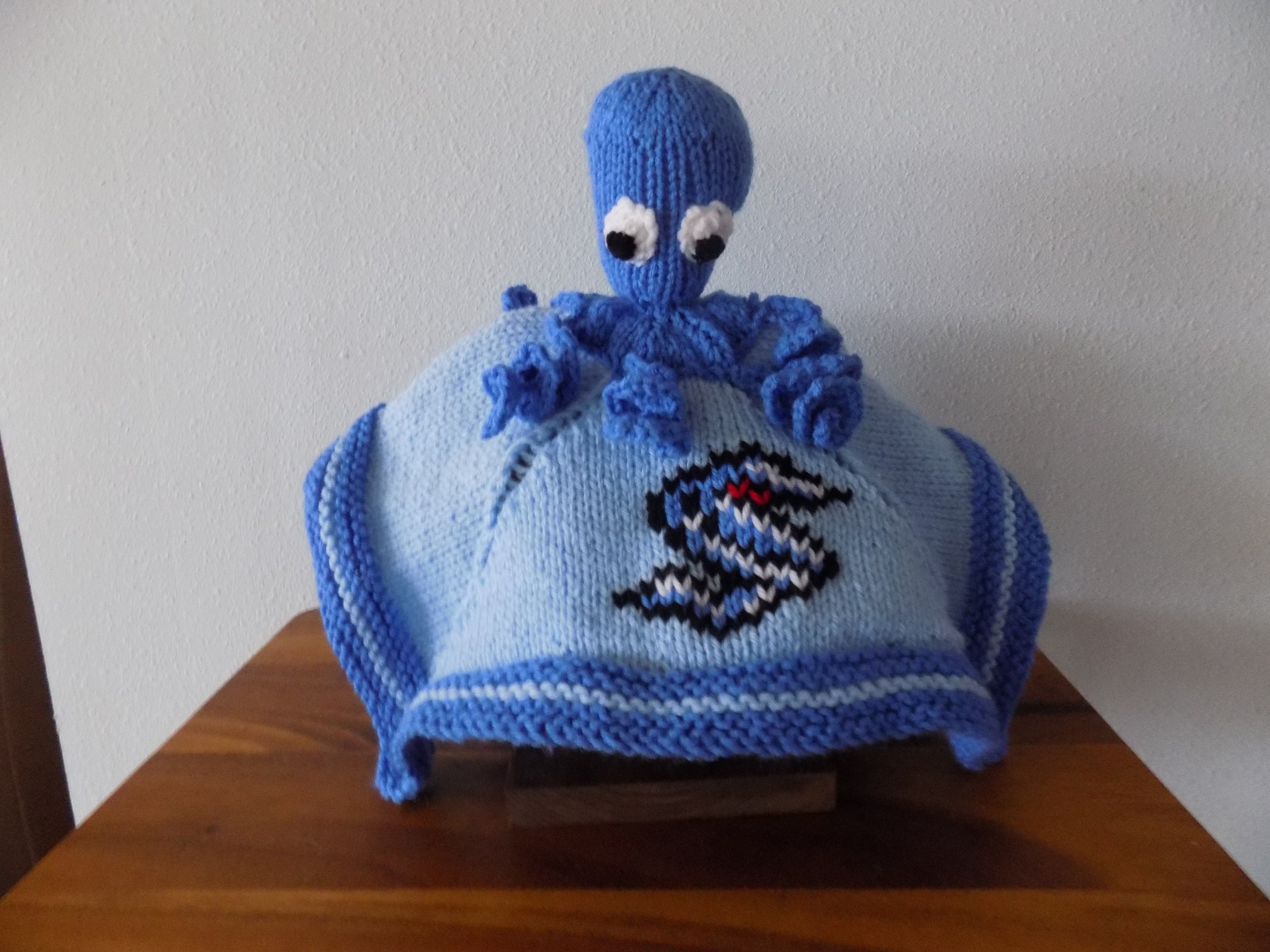 Hand knit Seattle Kraken lovey blanket kraken lovey baby | Etsy