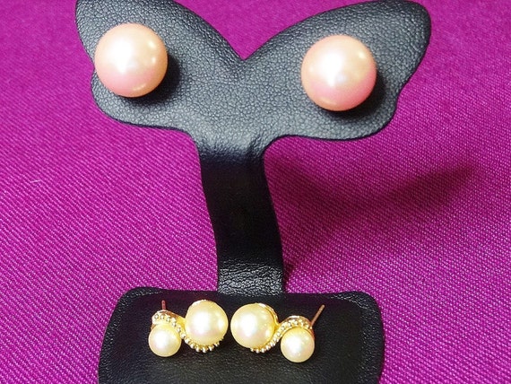 Vintage De-Stash Bulk Lot 2 Pr Faux Pearl Earrings Pi… - Gem