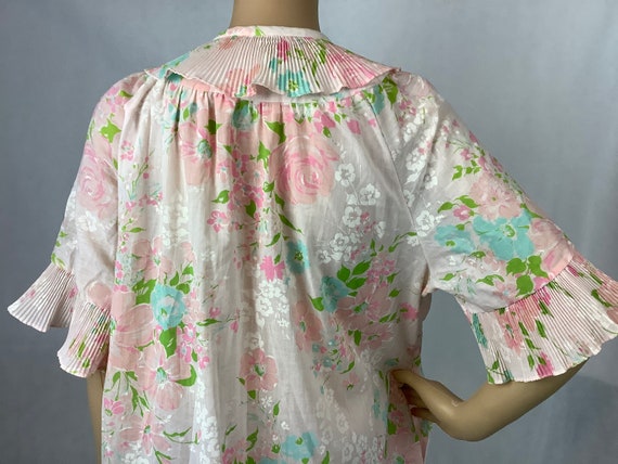 Smart Time Robe Pink Roses Accordion Pleats - Gem