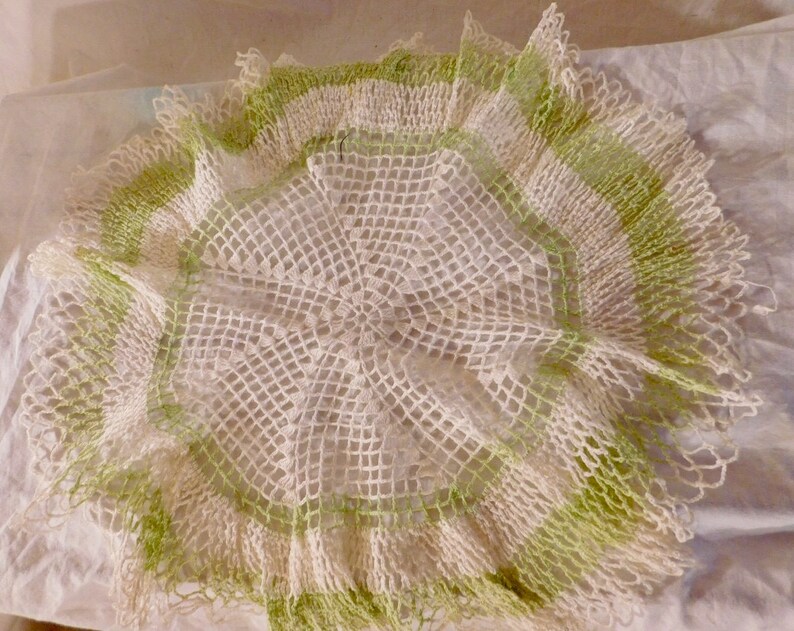 Green Doily Green and White Doily Large Doilies Set of 4 - Etsy