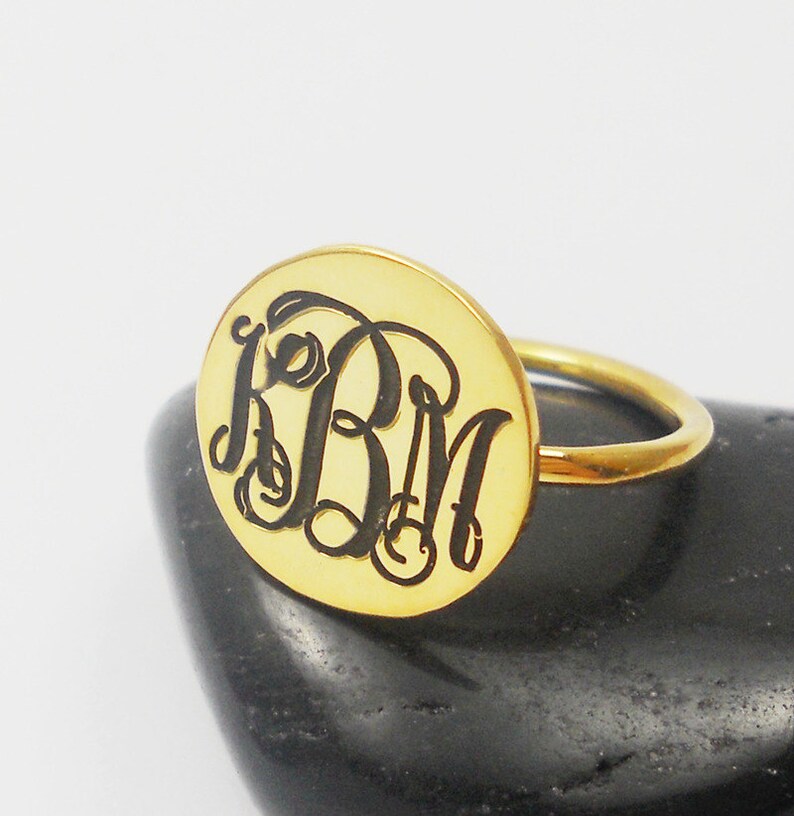 Gold Monogram Disk Ringnameplate Monogram Initial - Etsy
