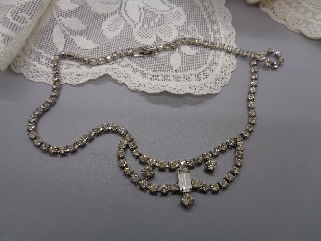 Vintage CLASSIC Clear Rhinestone 15 Inch Necklace Silver Tone, Bridal ...