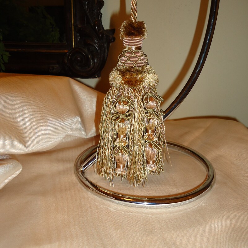 French Key Tassel - Etsy