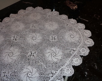 Vintage HANDMADE CROCHET LACE Tray Cloth, 15 Inch Round Ecru Doilies ...