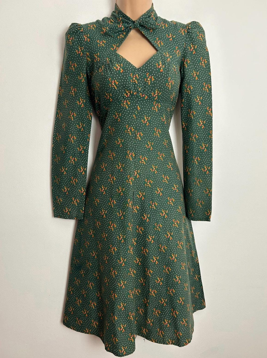 Vintage 1970s VAN ALLEN UK Size 6 Green & Orange Ditsy Floral Print ...