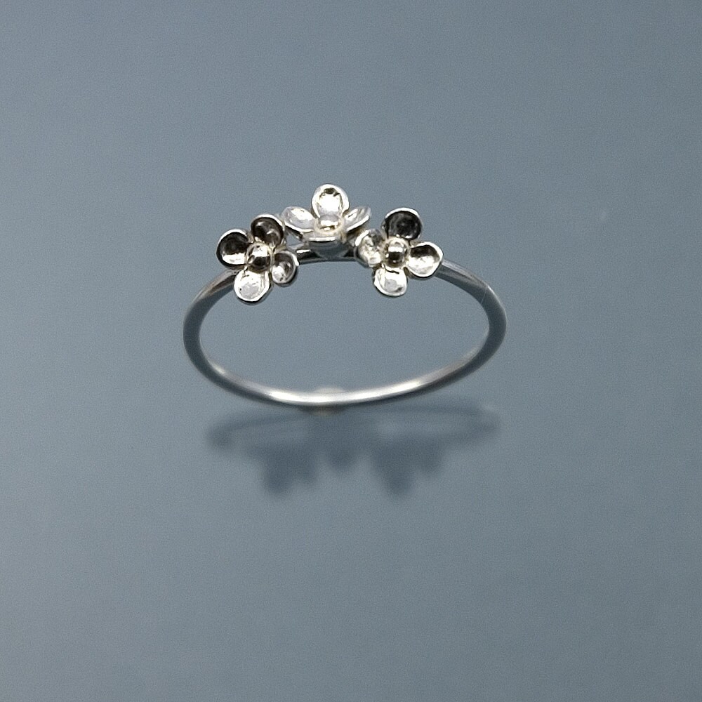Floral ring in 925 sterling silver with 3 flowers nature | Etsy