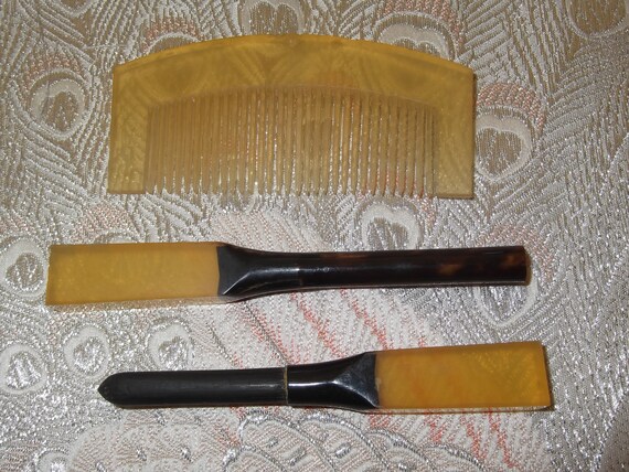 Vintage Japanese Hair Koogai and Kushi Set - Gem