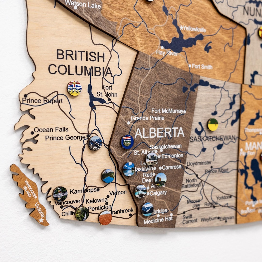 3D Wooden Canada Map, Travel Map With Canadian Landmarks & Provinces ...