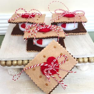 Handmade Felt Ornament, Felt Smore, Smore Ornament, Smores, Marshmallow ...