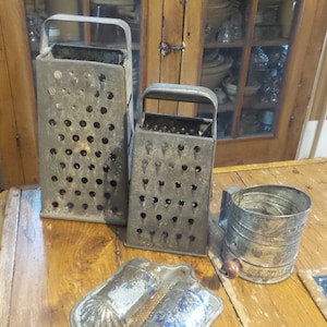 Lot of 4 Antique TIN KITCHEN TOOLS Small One Cup Atlas Sifter, 2 ...