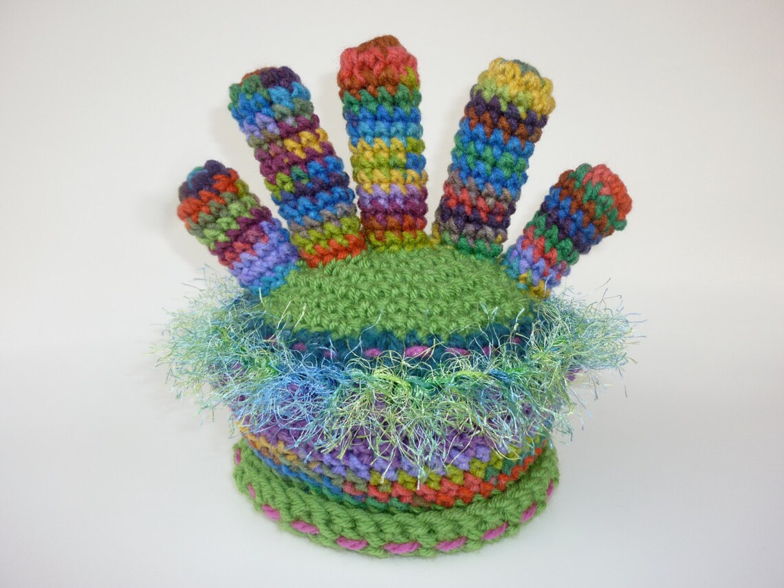Colorful Fingers Hat for a Child - Etsy Italia