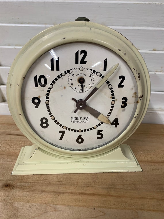 Vintage EIGHT DAY Broadcast INGRAHAM Alarm Clock | Etsy